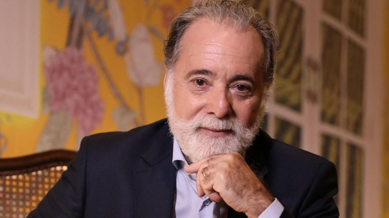 Tony Ramos recebe alta hospitalar após passar por duas cirurgias no ...